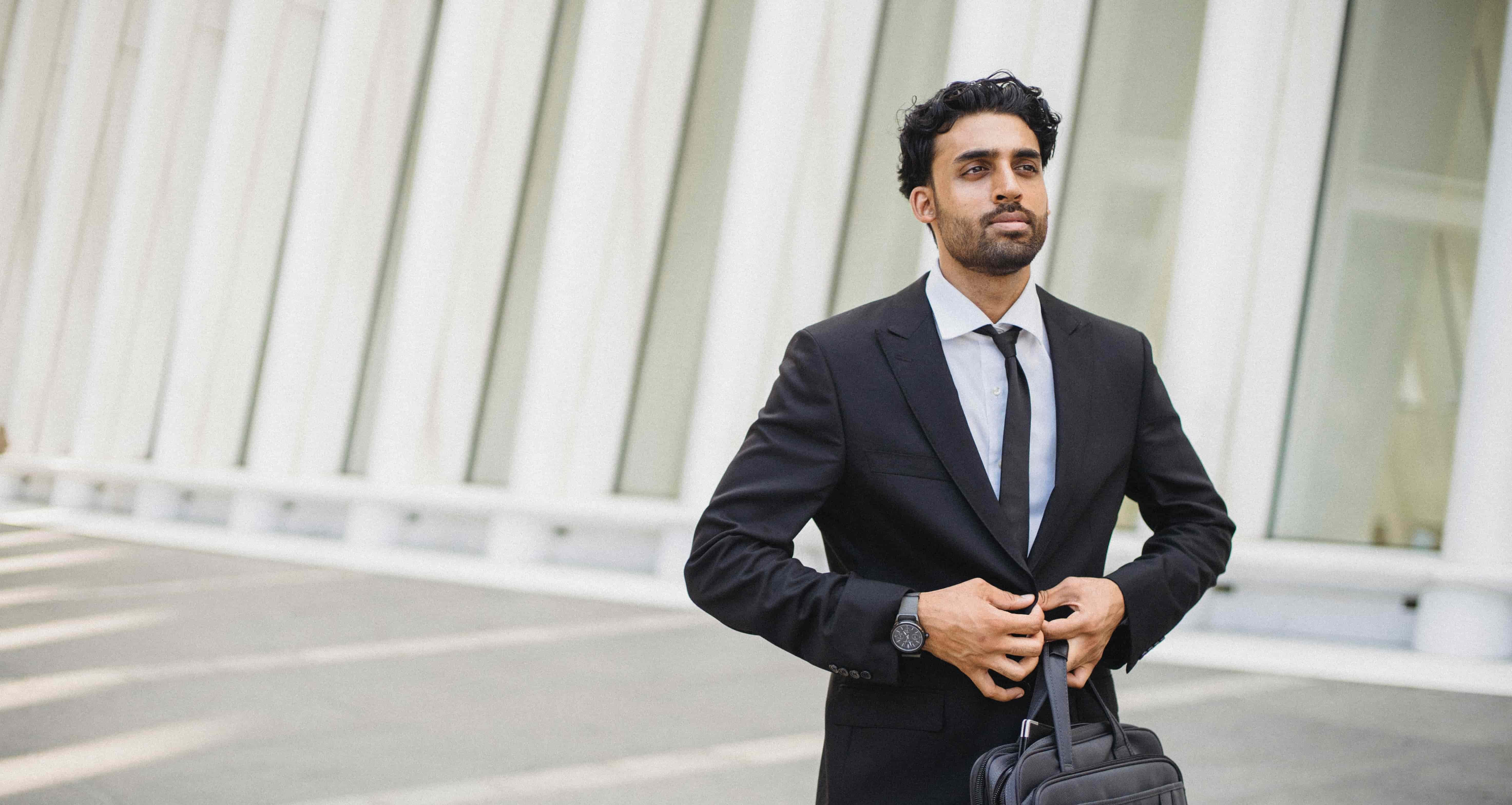 Os 10 homens mais ricos do mundo e do Brasil [2024] - Riconnect